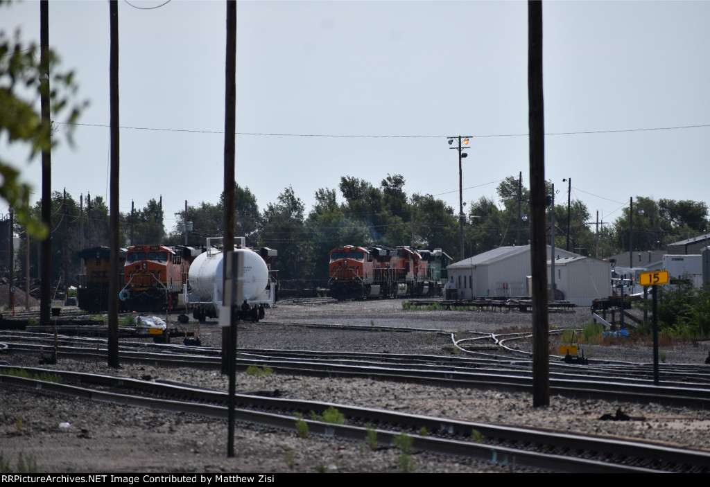 CSX 712 BNSF 4282 6527